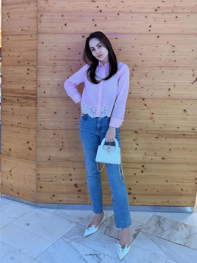 7 Potret Terbaru Jennifer Dunn Tampil Langsing Setelah Operasi Potong ...