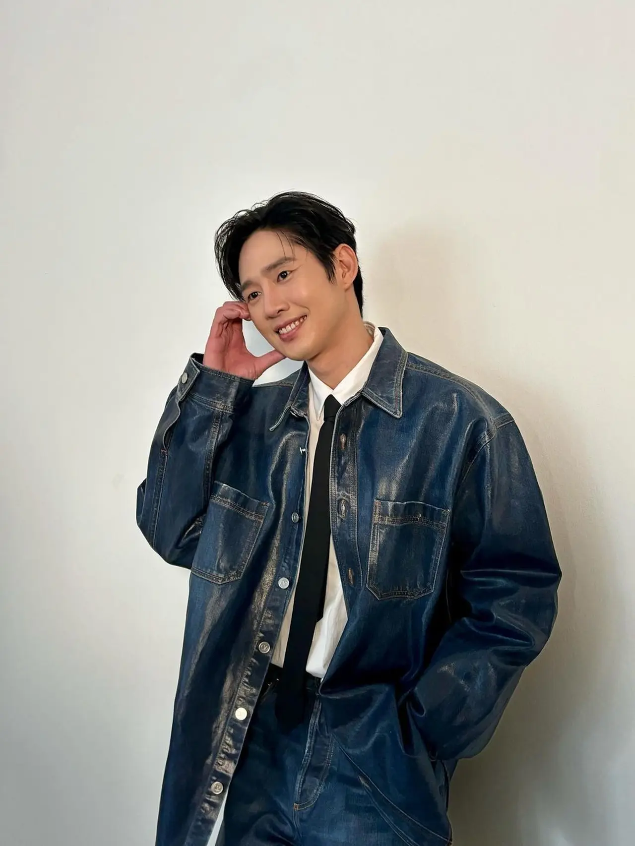 Mengenal 6 Fakta Menarik Park Sung Hoon, Pemeran Antagonis Drakor Queen ...