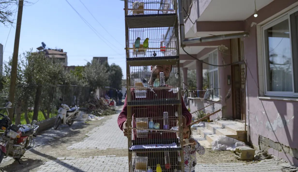 Warga Samandag yang Terlupakan, Masih Menunggu Bantuan 11 Hari Setelah ...