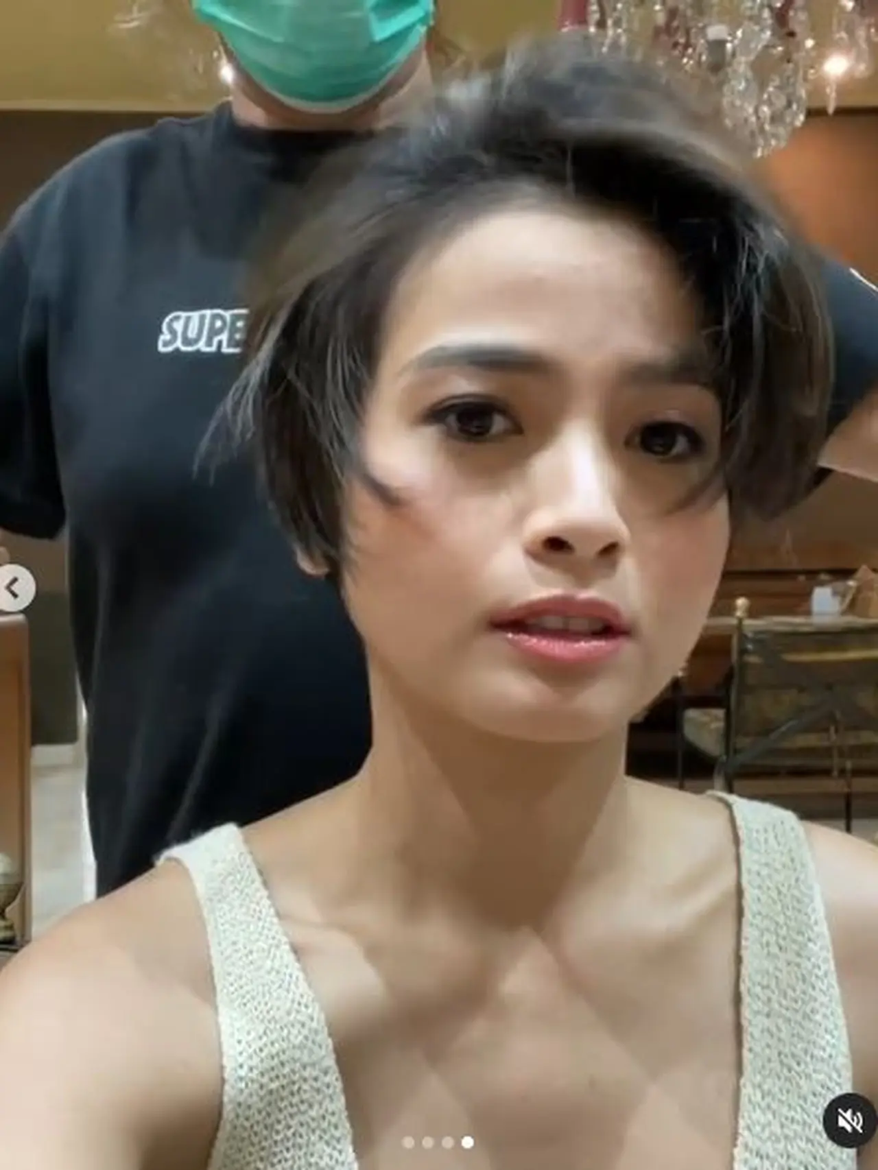 6 Potret Terbaru Acha Septriasa, Potong Rambut Bondol Setelah 34 Tahun ...