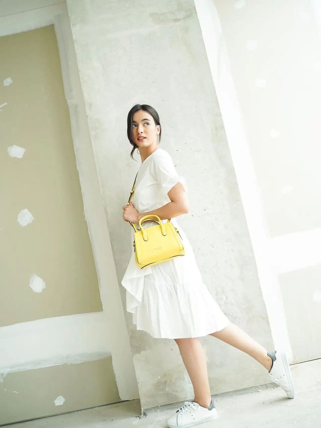 6 Inspirasi OOTD Tampil Manis ala Mawar Eva, Ada Pilihan gaya untuk ...