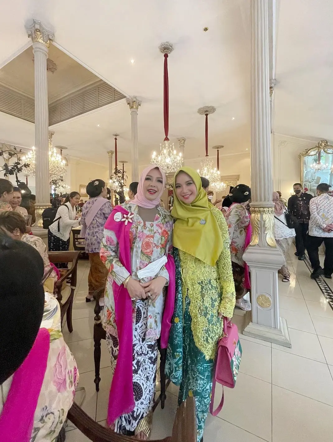 8 Adu Gaya Kebaya Seleb yang Kini Jadi Istri Pejabat, dari Arumi Bachsin hingga Annisa Pohan ...