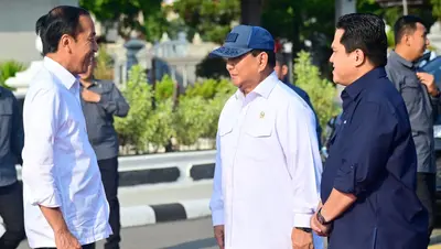 6 Potret Rafael SMASH dengan Pacar Cantiknya, Mesra Banget - Hot ...