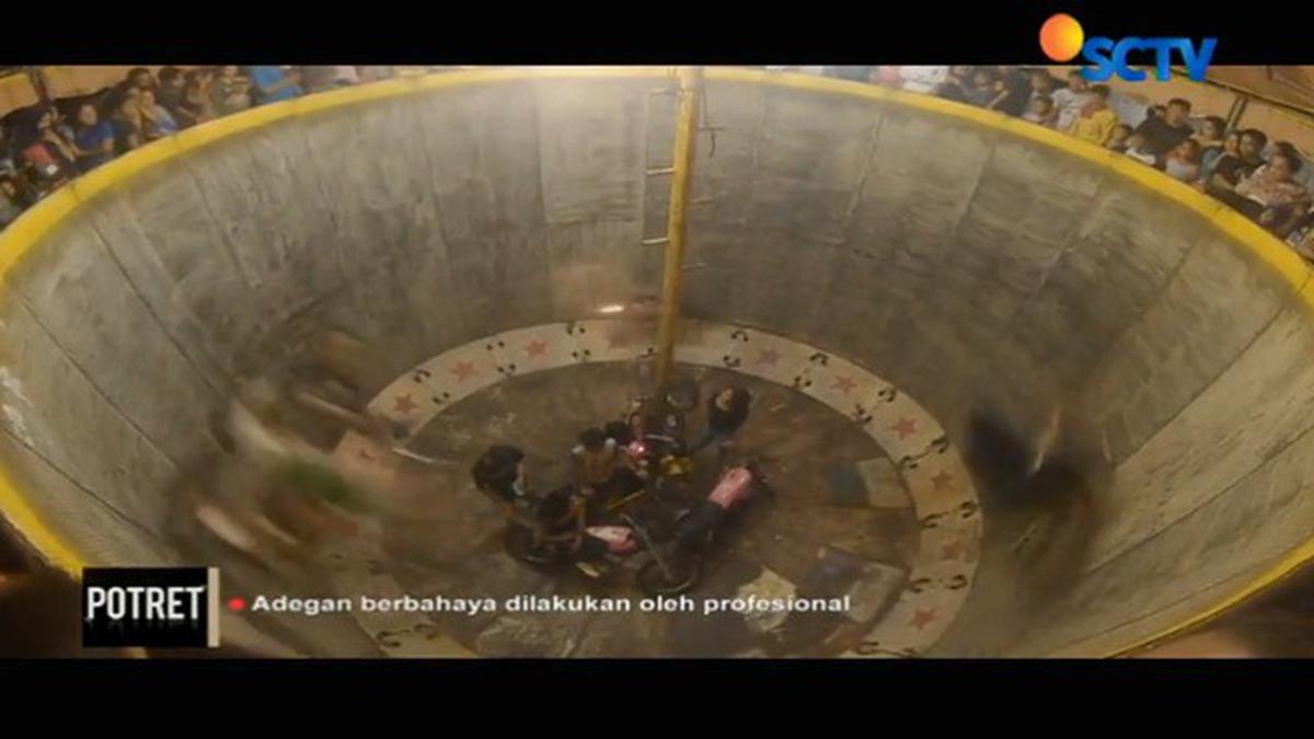 Perempuan di Pusaran Tong Setan - News Liputan6.com