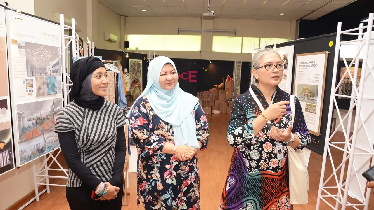 Gelar Pameran Seni dan Desain Berkonsep Kontribusi Lingkungan, FSRD ...