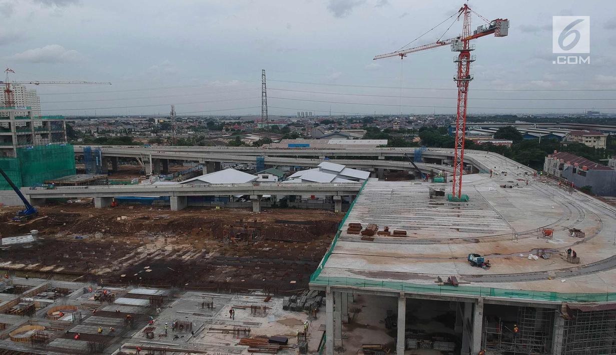 FOTO: Begini Suasana Pembangunan Depo LRT dari Udara - Foto Liputan6.com