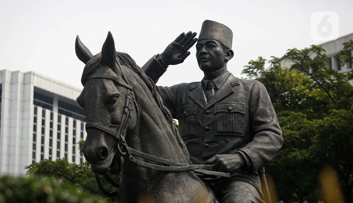 FOTO: Melihat Patung Presiden Pertama RI Soekarno - Foto Liputan6.com