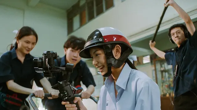 Resensi Film Not Friends: Bicara Persahabatan dan Bukan Cinta Melulu ...