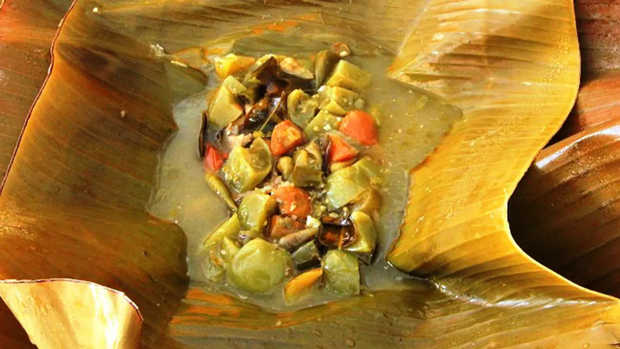 20 Makanan Khas Jawa yang Terkenal Kelezatannya, Wajib Dicoba - Hot ...