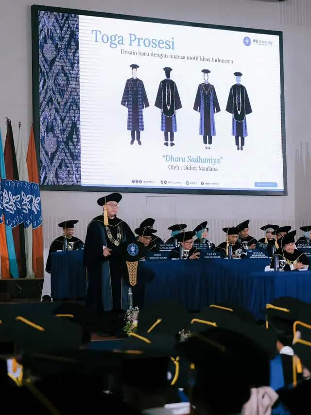 Makna Toga Baru IPB Rancangan Didiet Maulana, Pakai Tenun yang ...