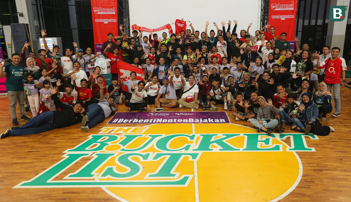 Foto: Banjir Senyum Fans Arsenal saat The Gunners Bantai Crystal Palace ...