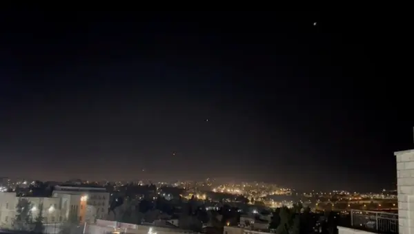 Apa itu Metafora: Pengertian, Jenis, dan Contoh Lengkap - Feeds ...