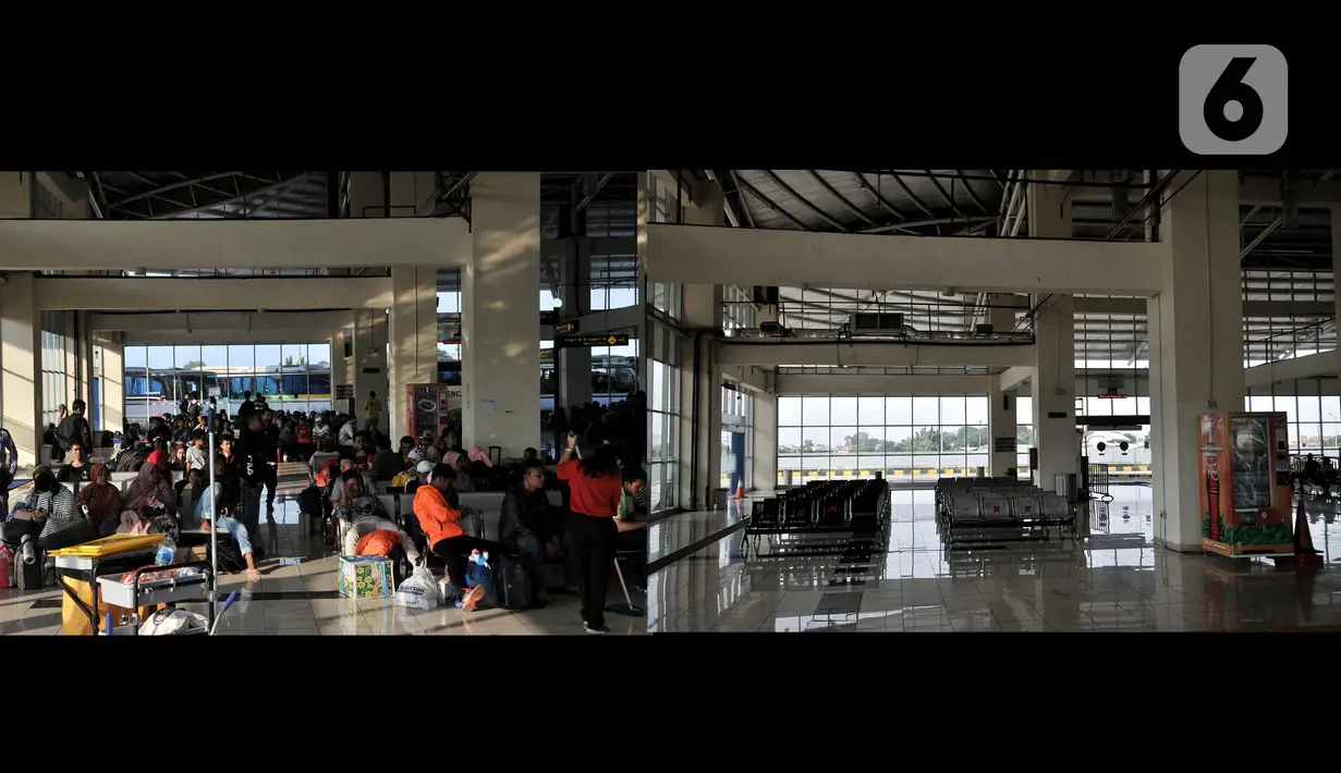 FOTO: Kontras Terminal Pulo Gebang Sebelum dan Saat Dilanda COVID-19 ...