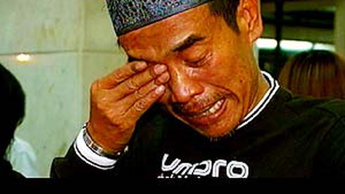 Kenangan Topan Pada Leysus - ShowBiz Liputan6.com