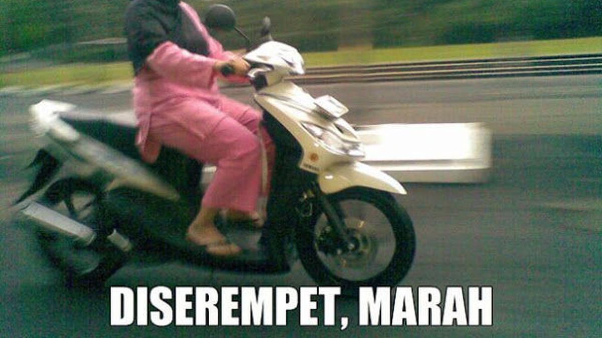 Meme Pengendara Motor di Indonesia - Galeri Otosia.com