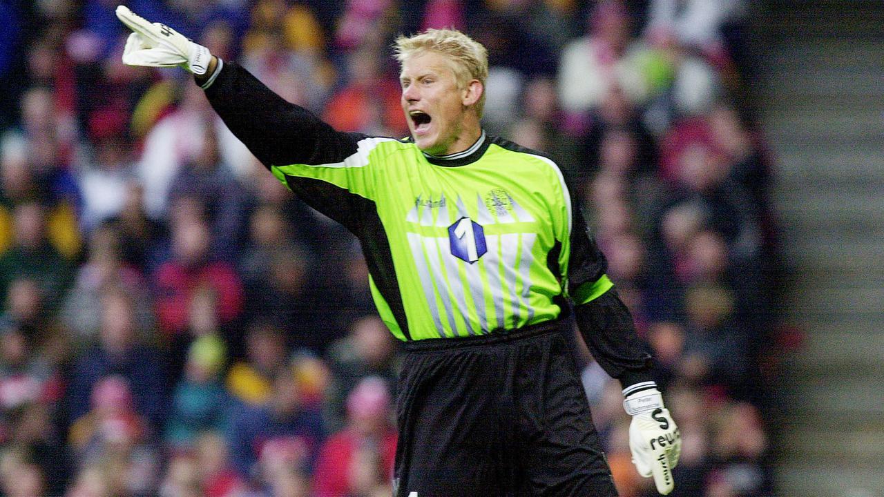 Kiper Legendaris Manchester United Peter Schmeichel Diundang Vidio ...