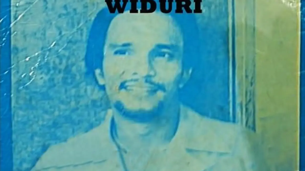 6 Potret Mendiang Bob Tutupoly Semasa Muda di Cover Albumnya, Mengenang ...