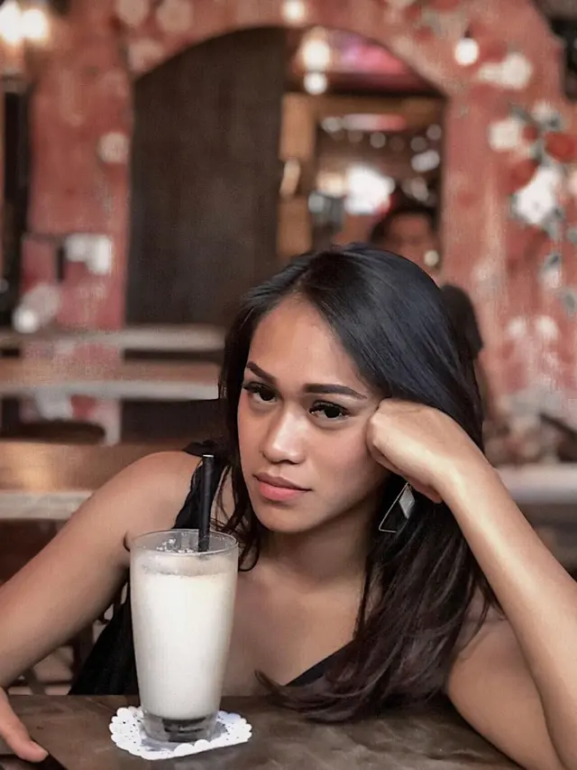 6 Potret Prita Aunalal Asisten Baru Nia Ramadhani yang Curi Perhatian ...