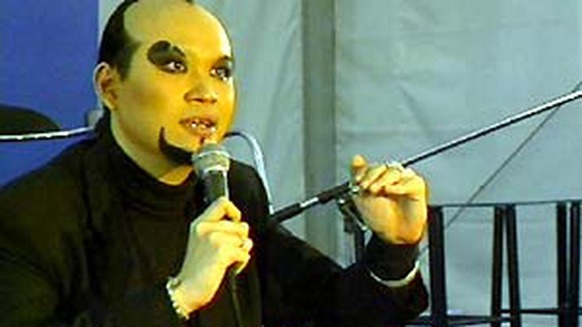 Deddy Corbuzier Kembali Beraksi - ShowBiz Liputan6.com
