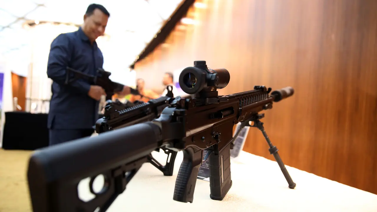 Top 3: Kehebatan Senjata Pindad yang Antarkan TNI Juara - Bisnis ...