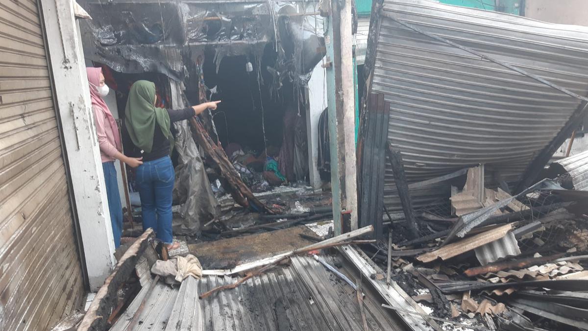 4 Fakta Kebakaran di Pasar Gembong Tangerang - News Liputan6.com