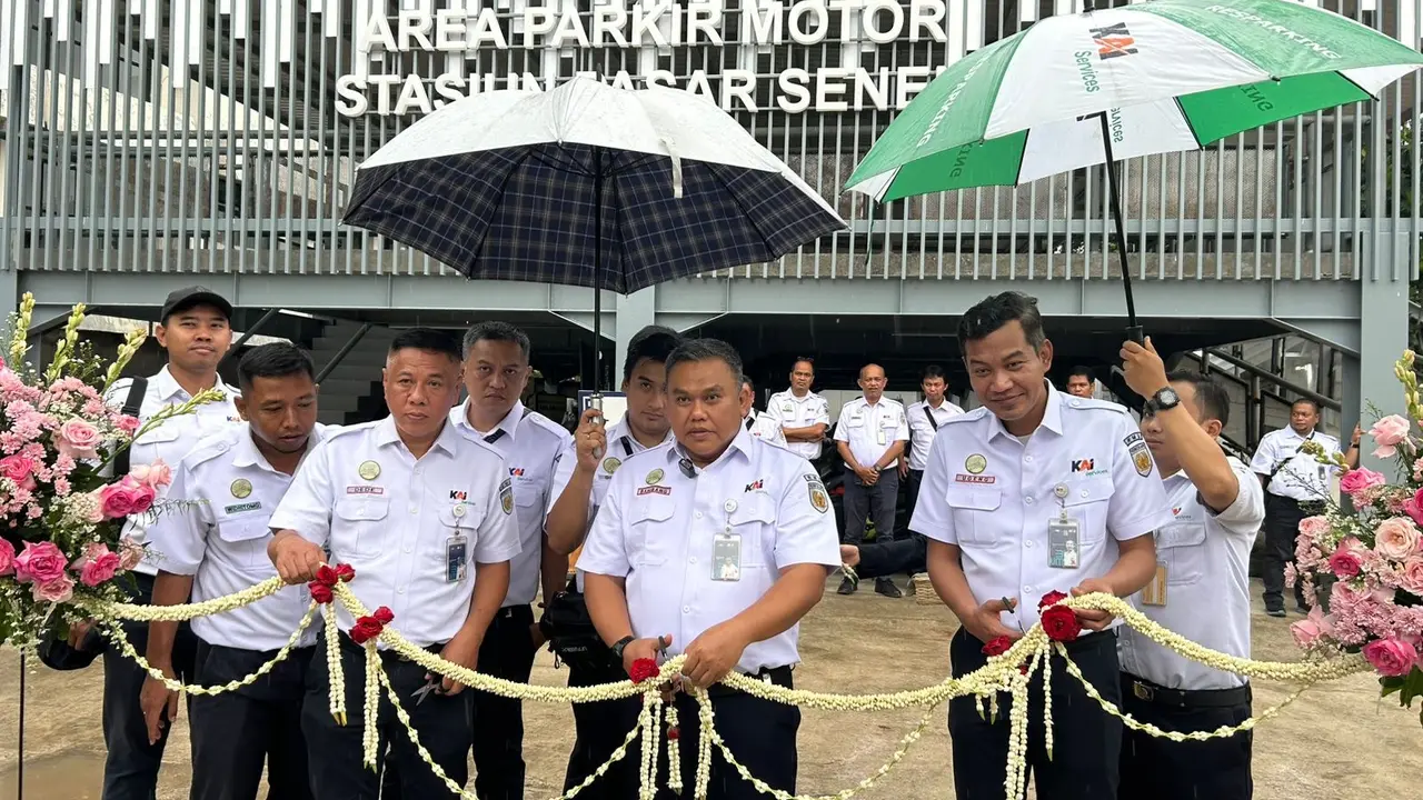 Stasiun Pasar Senen Kini Punya Parkir Tingkat, Simak Tarifnya