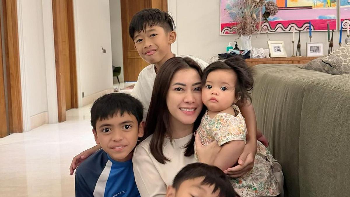 Potret Siti Ruby Aliya Mantu Presiden ke-6 Susilo Bambang Yudhoyono ...