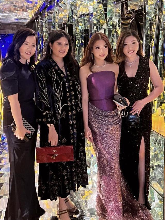 Sosok Cantik Clarissa Tanoesoedibjo, Anak Konglomerat Indonesia yang ...