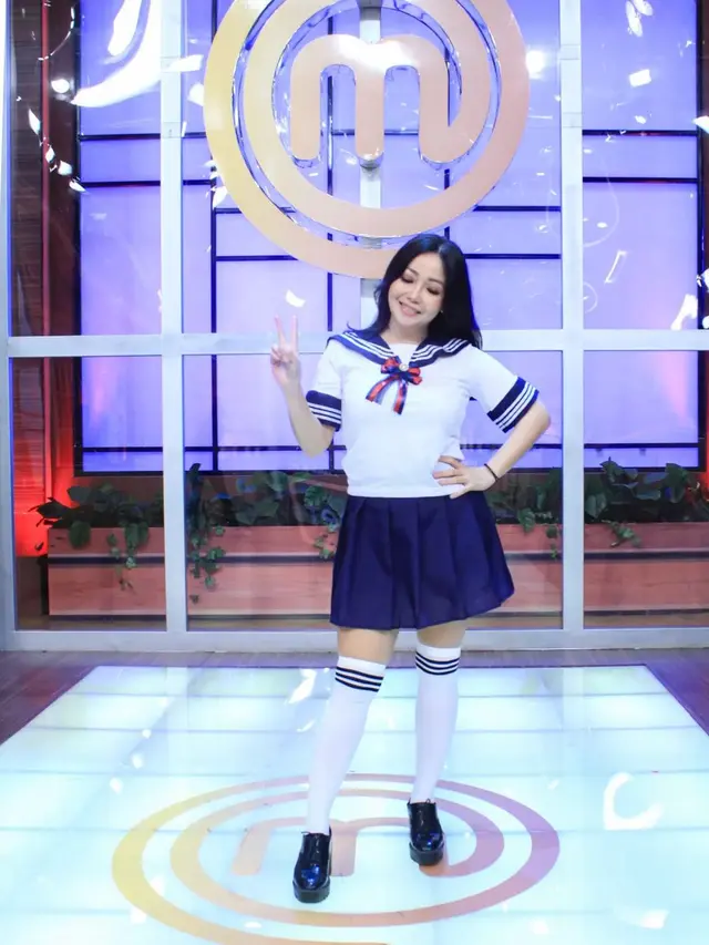 6 Potret Chef Marinka Cosplay Jadi Anak Sekolah Jepang Ini Tuai Sorotan ...