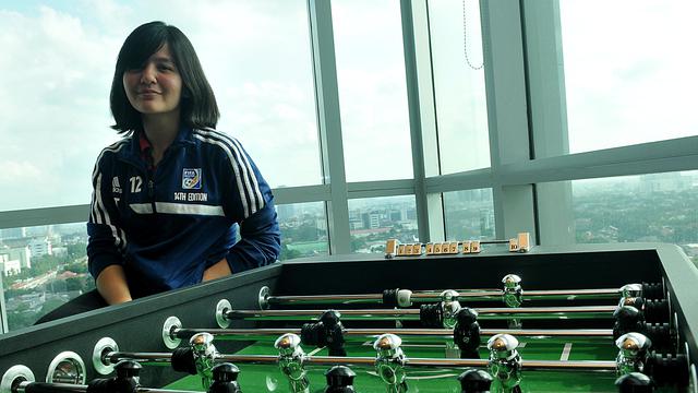 Mengenal Lebih Jauh Ratu Tisha, Sekjen Wanita Pertama di PSSI - Bola ...