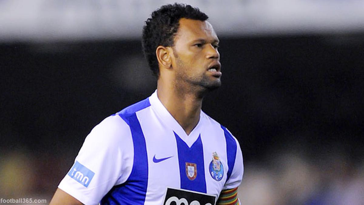 Napoli Resmi Pinjam Rolando - Bola Liputan6.com