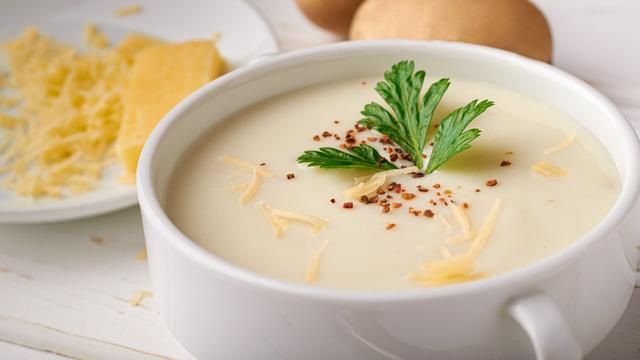 Resep Cream Soup Keju Lembut di Mulut - Food Fimela.com