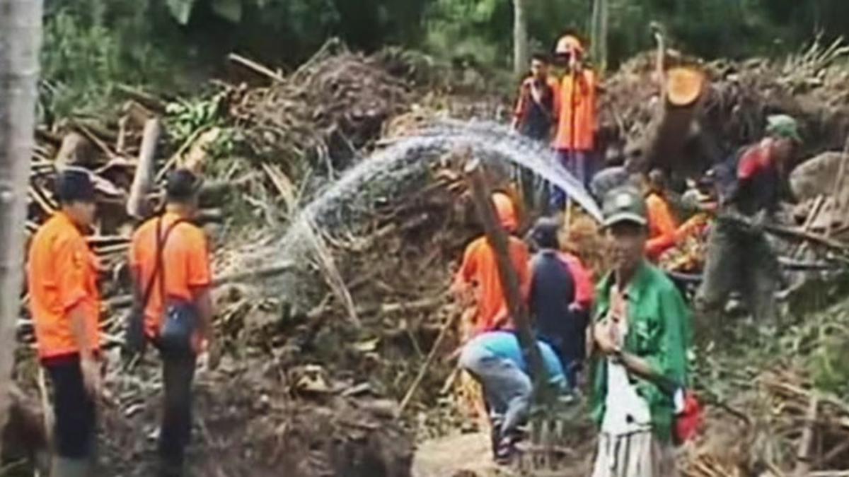 BNPB: Tim SAR Hentikan Evakuasi Korban Longsor Sukabumi - News Liputan6.com
