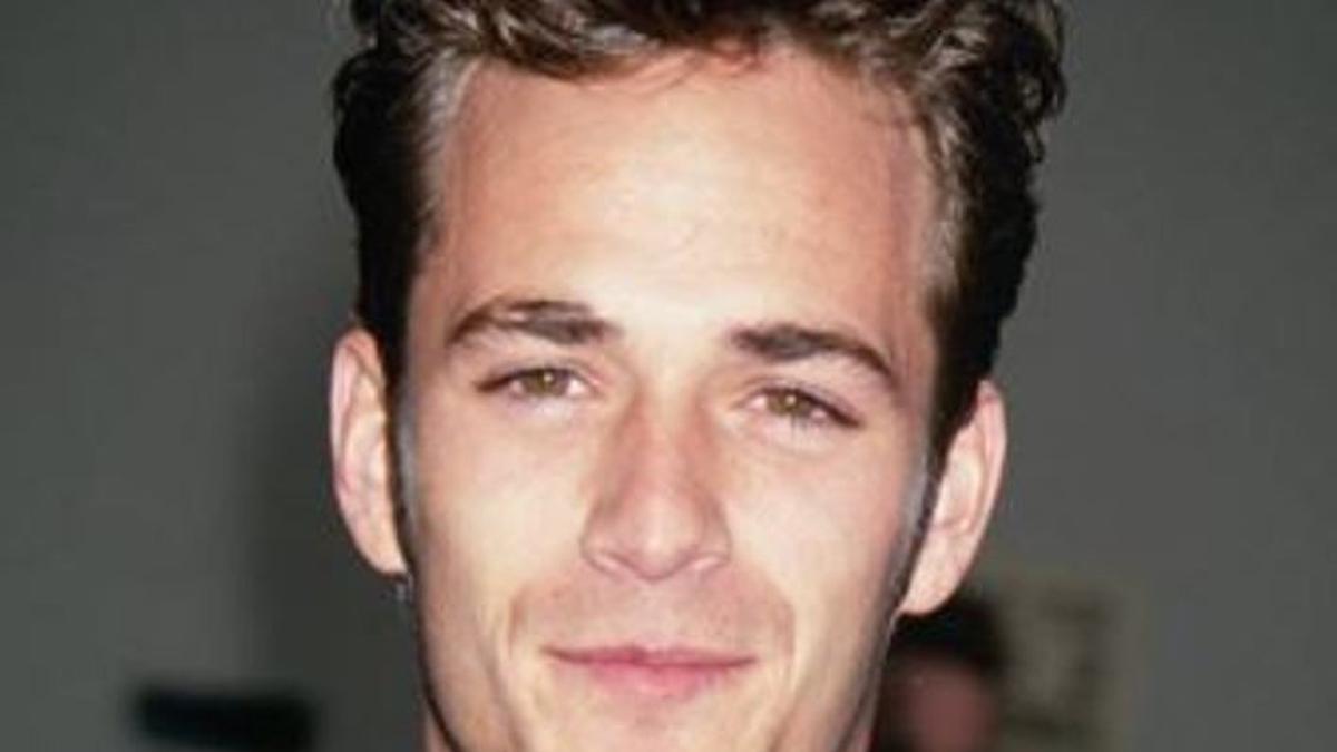Mengenang Luke Perry, Kuda Hitam dalam Serial Beverly Hills 90210 ...