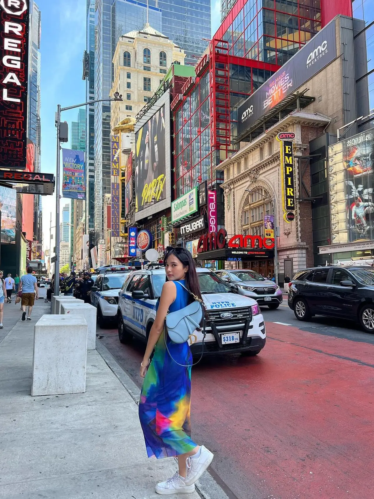 7 Potret Beby Tsabina Liburan di New York, Ajak Kedua Orangtua - Hot Liputan6.com