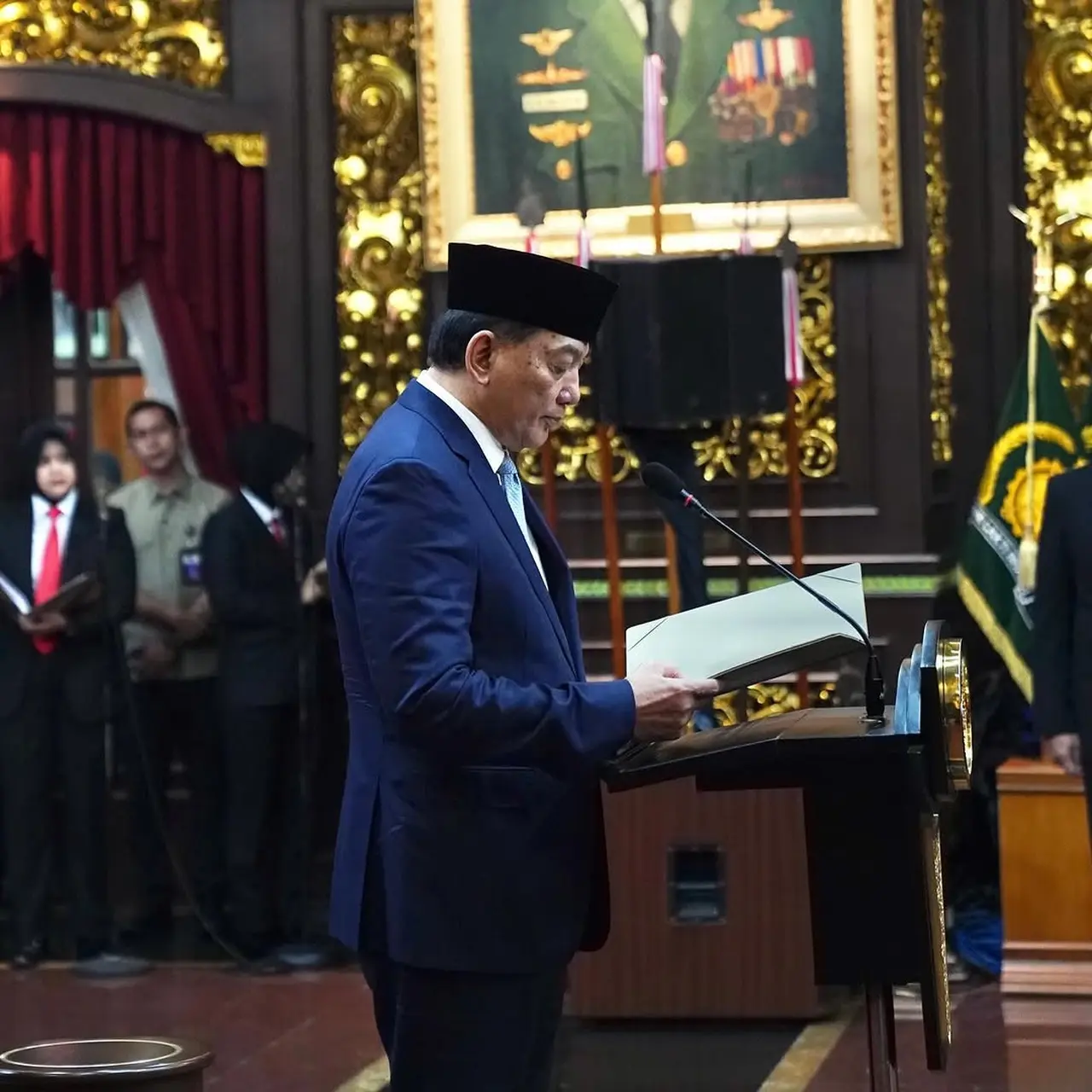 7 Potret Deddy Corbuzier Dilantik Stafsus Menhan RI, Tetap Jabat Letkol ...