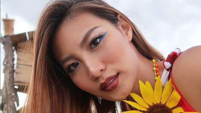 Sontek 6 Fashion Traveling Patricia Gouw yang Sempat Disangka Ayu Dewi ...