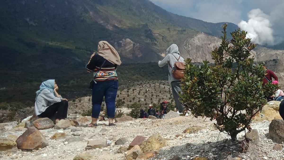 Wisata Pendakian Gunung di Garut Dibuka Kembali Jelang Libur Akhir Tahun