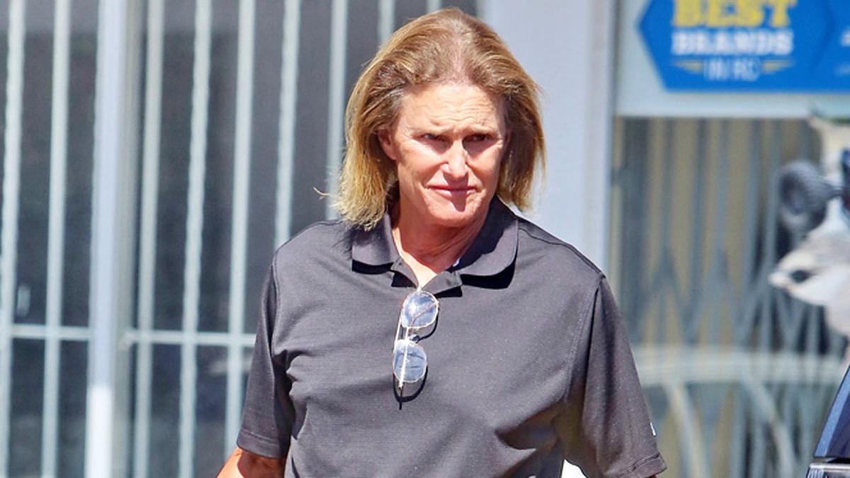 Bruce Jenner Percantik Hidung Sebelum Operasi Ganti Kelamin? - ShowBiz ...