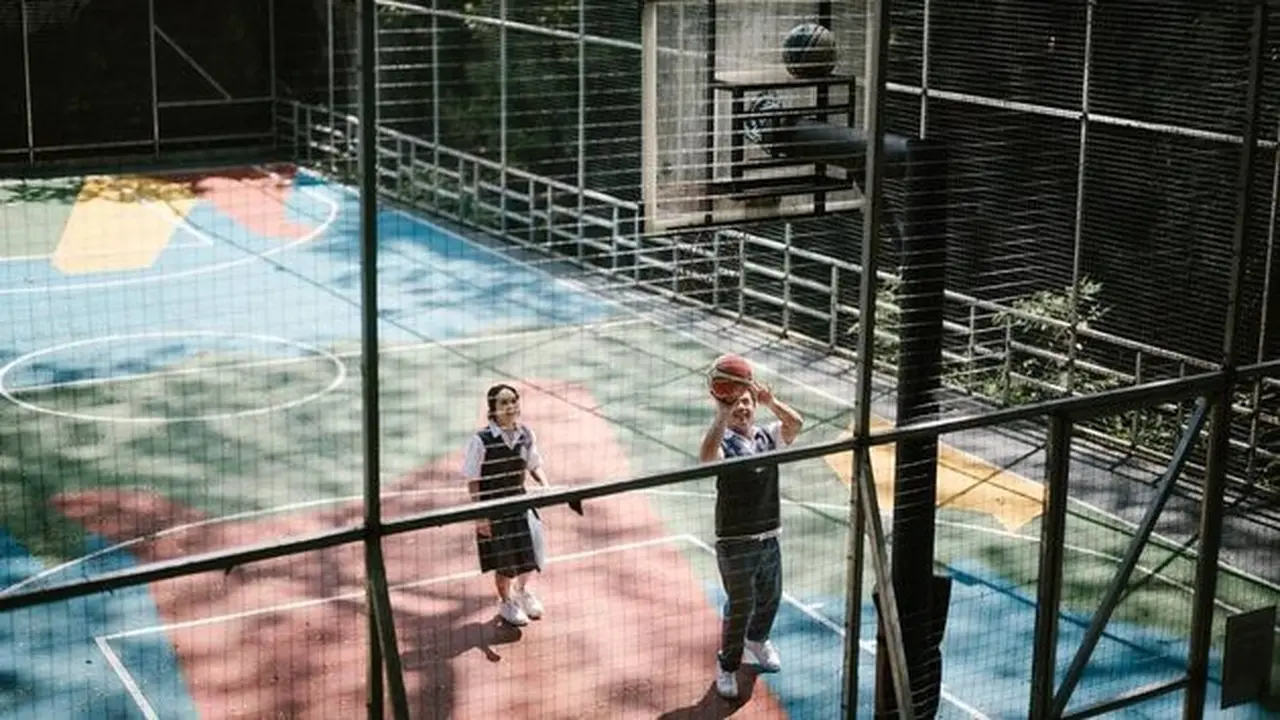 Jadi Anak SMA, Ini 6 Potret Romantis Prewed Gritte Agatha dan Arif Hidayat