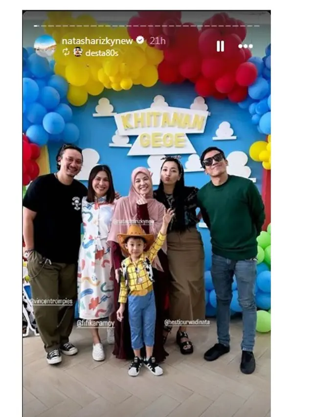 7 Potret Desta dan Natasha Rizky Gelar Syukuran Khitanan Anak, Tampil ...