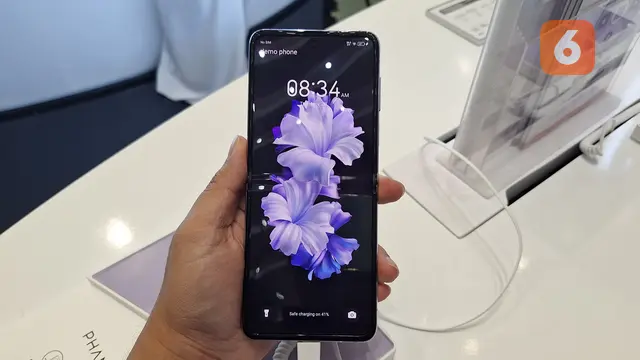 Tecno Resmi Luncurkan Phantom V Flip 5G di Indonesia, HP Layar Lipat ...