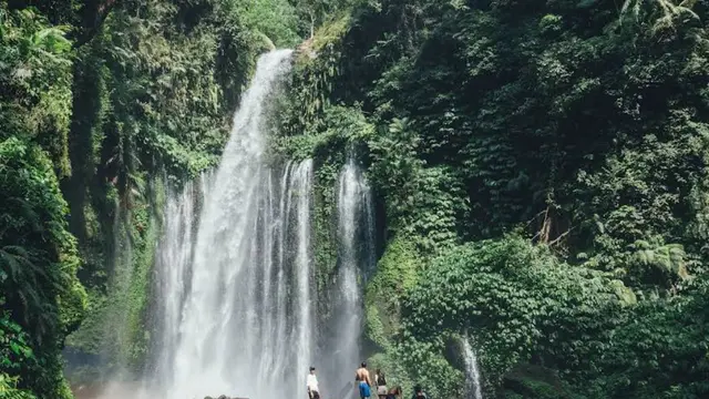 22 Tempat Wisata di Lombok yang Eksotis, Hadirkan Kombinasi Budaya dan ...