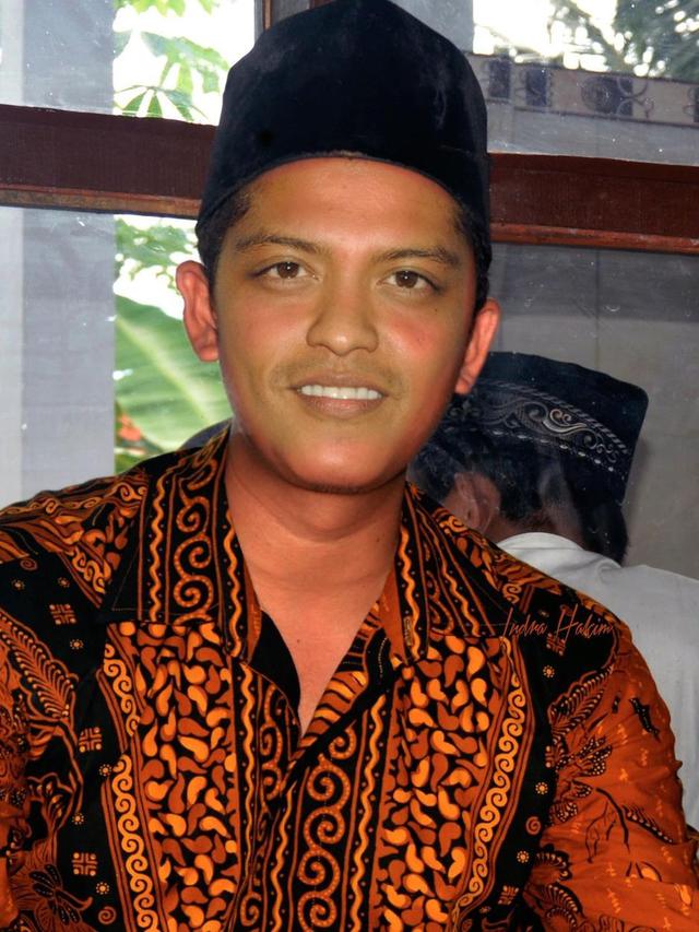 6 Editan Foto Musisi Dunia Ikut Halal Bihalal di Kampung Ini Kocak ...