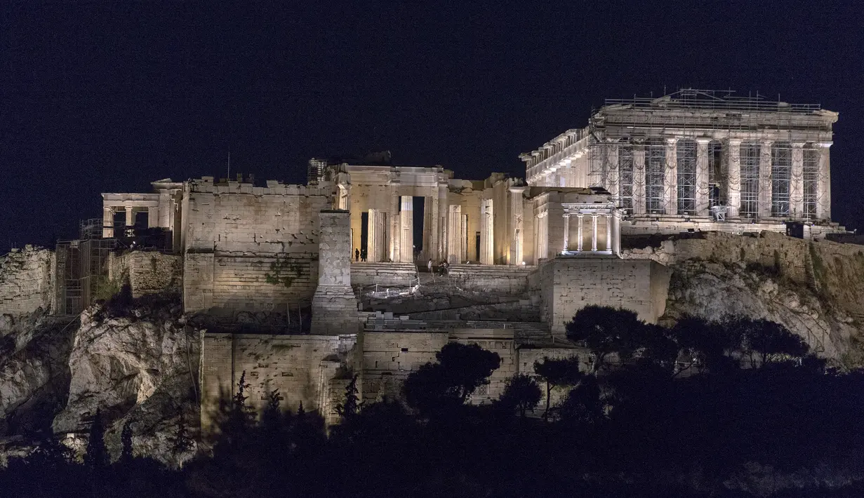 FOTO: Keindahan Pencahayaan Baru Acropolis dan Parthenon - Foto ...