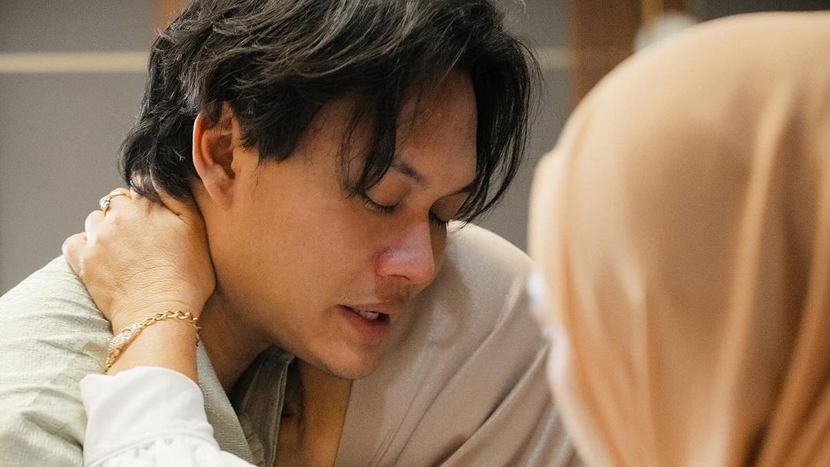 12 Potret Pengajian Jelang Pernikahan Rizky Febian dan Mahalini, Ada Bahagia Juga Haru Air Mata ...