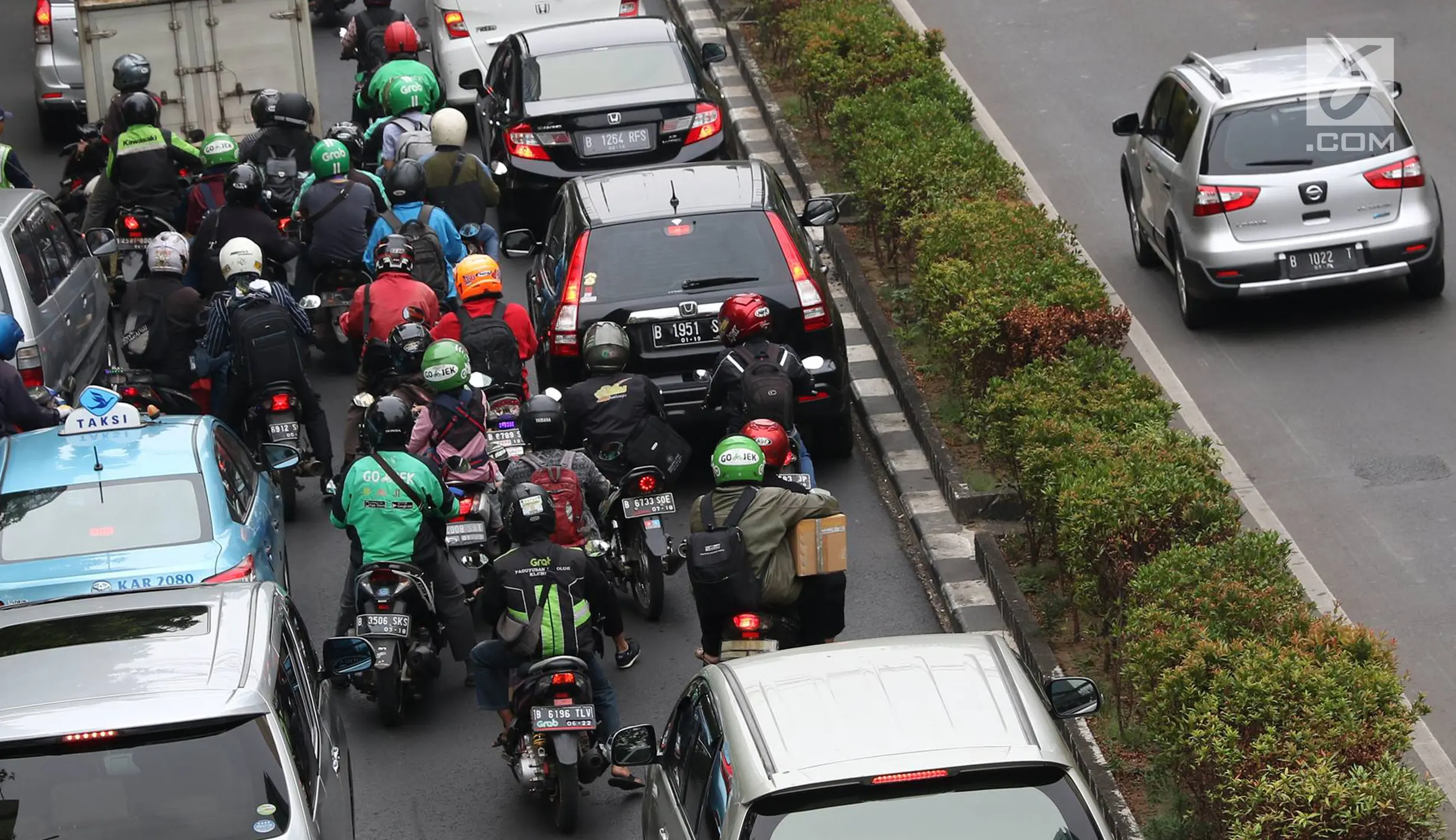 Pemprov DKI Akan Tambah Larangan Sepeda Motor di Tiga Jalan Protokol ...
