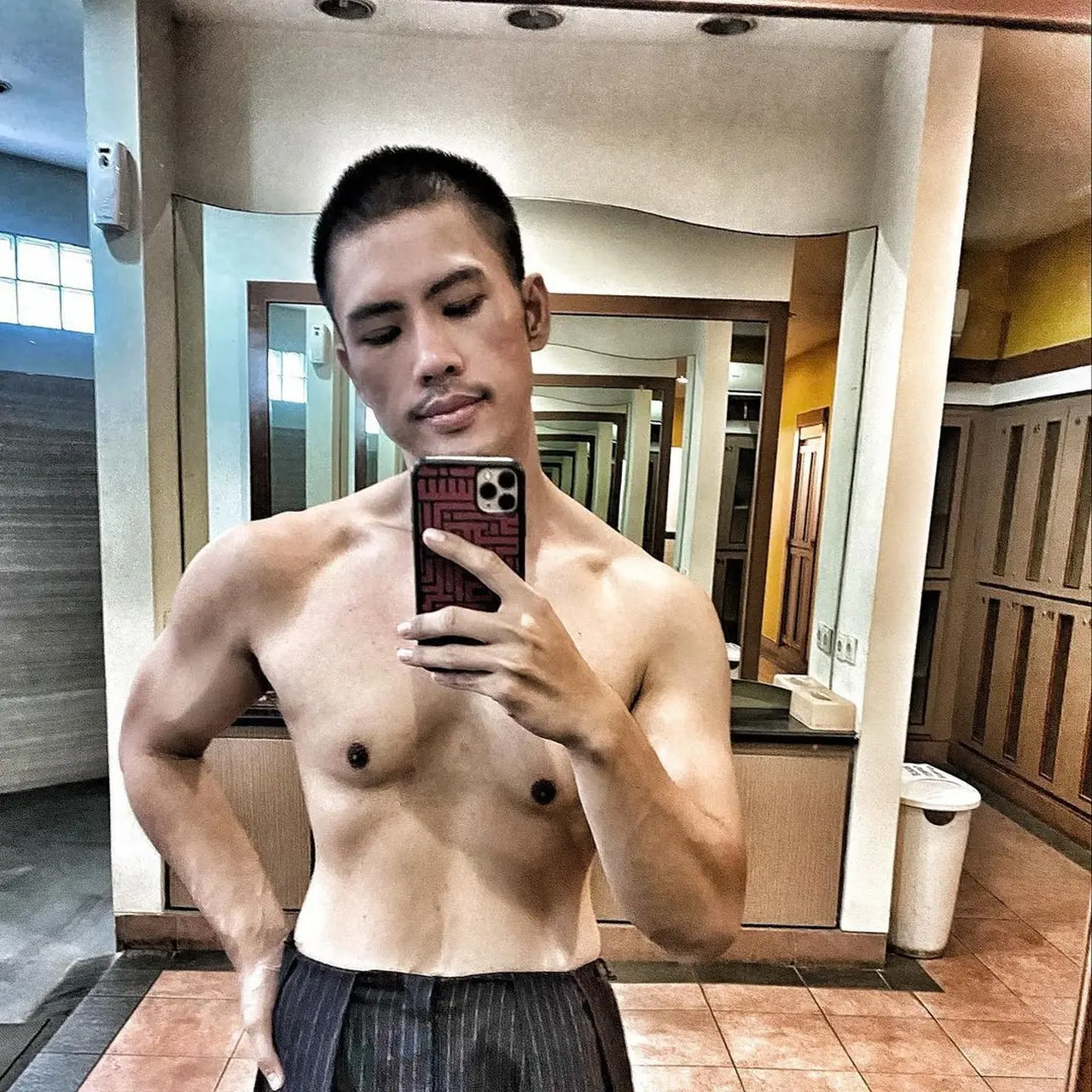 Disebut Terlalu Kurus, Ini 6 Potret Terbaru Ricky Cuaca yang Berhasil ...