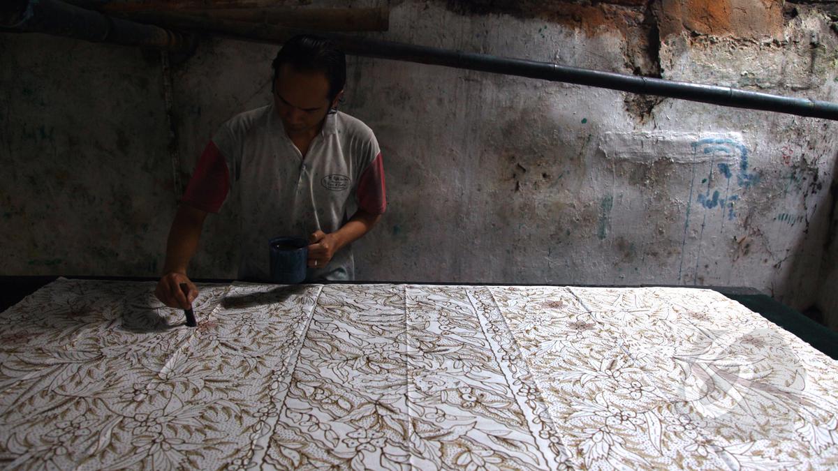 Begini Proses Pembuatan Batik Tulis Khas Sidoarjo - Foto Liputan6.com