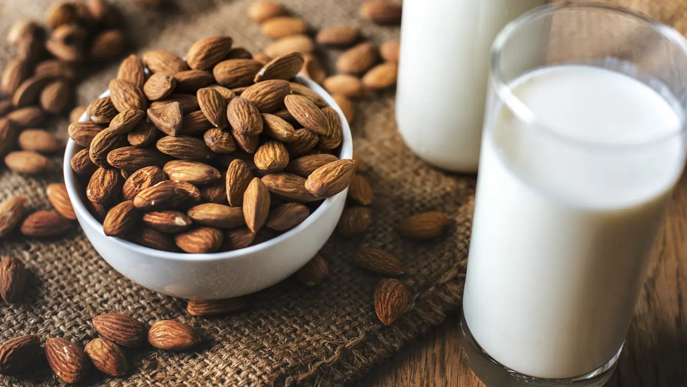 5 Manfaat Susu Almond untuk Kesehatan Tubuh